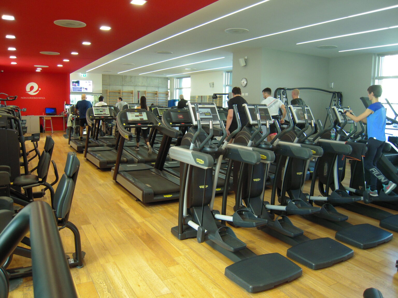 ERACLE SPORTS CENTER (CO) – A70 studio di architettura Venezia ...